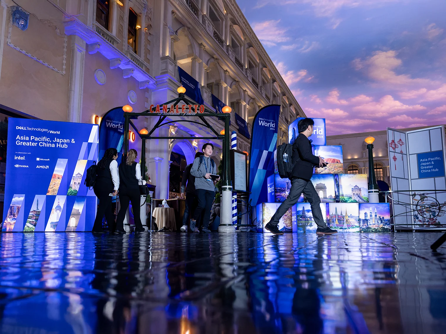 SIBOS 2026 Miami Global Financial Trade Show | Booth Design & Builder